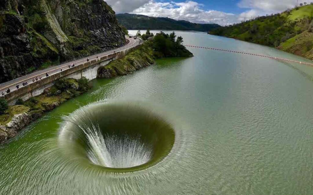 Glory Hole at Lake Berryessa in Full Flow After 6-Year Silence | Rare ...